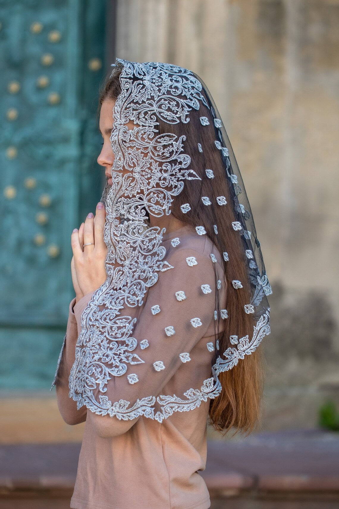 GREY VEILS – MariaVeils
