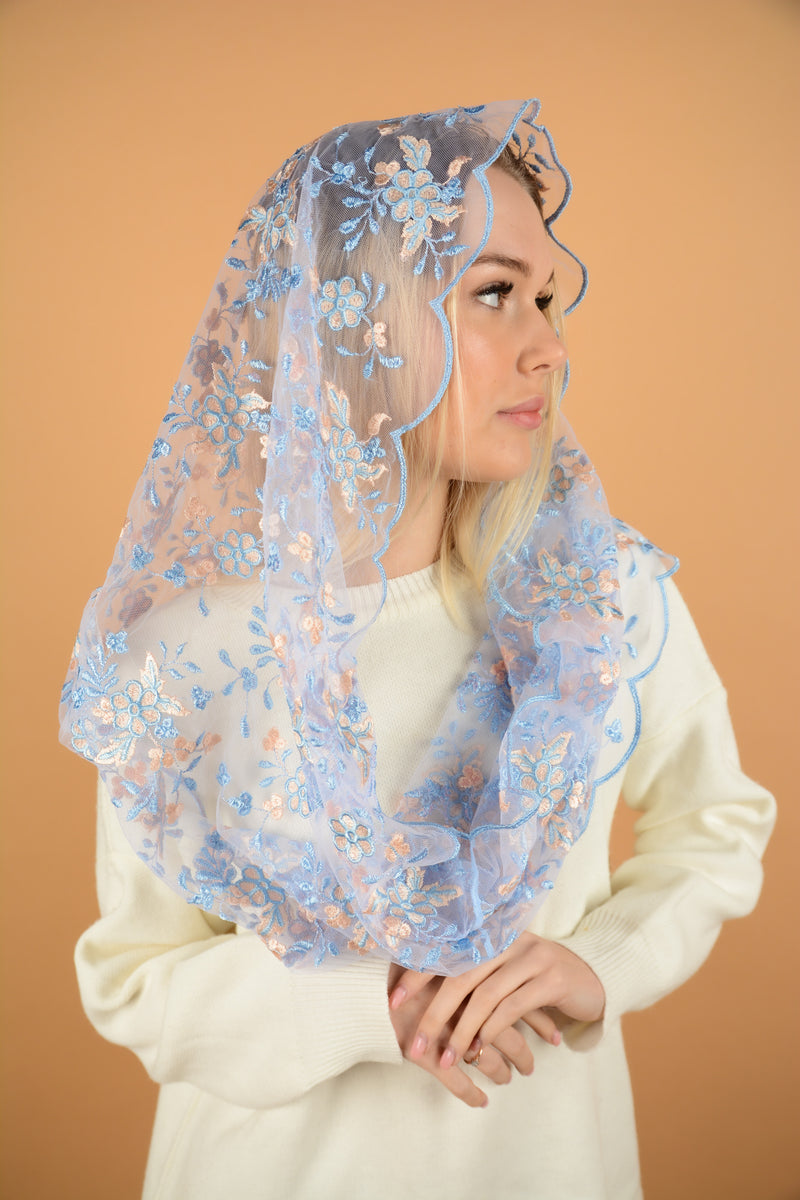 Two Color Infinity Mantilla – MariaVeils